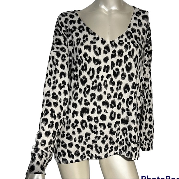 Tops | Animal Print Grey Black Snow Leopard Animal Print Long Sleeve ...